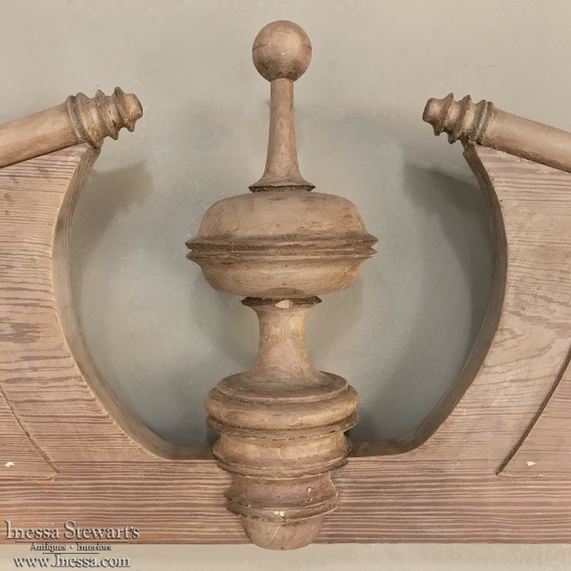 Antique Faux Bamboo Crown with Finial