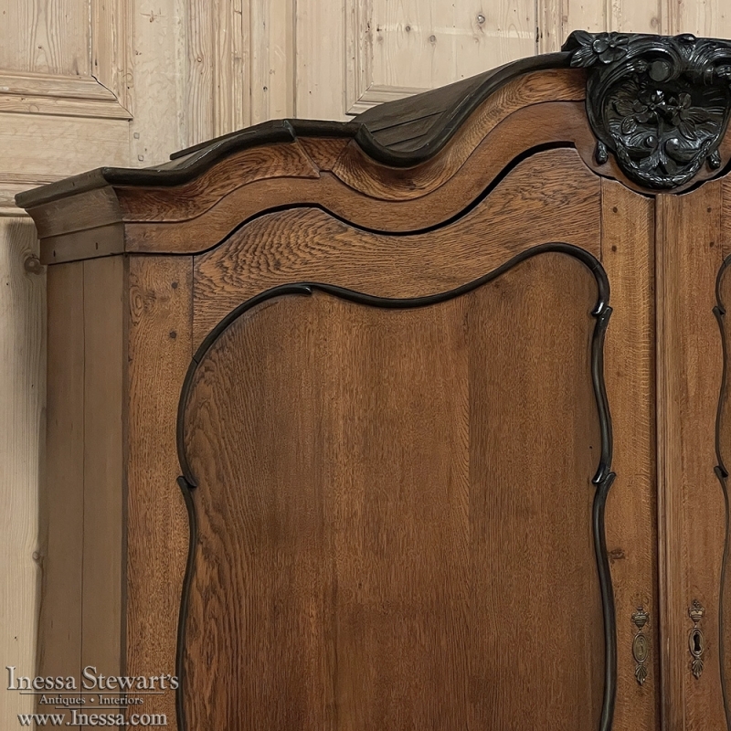 18th Century Raised Dutch Linen Press