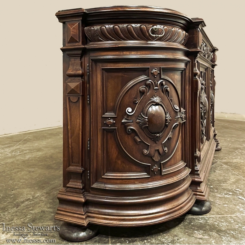 19th Century French Renaissance Revival Walnut Buffet
